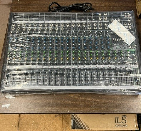 Mackie PROFX22V2 22-Channel 4-Bus Mixer with USB and Effects (open box